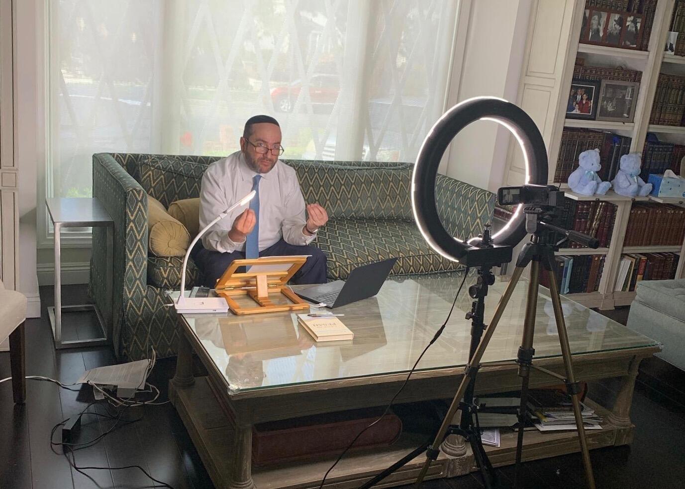 WHAT'S THE HURRY? (VIDEO) - Rabbi Pini Dunner